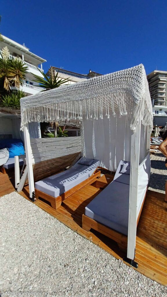 5 strender i Saranda - Nomadehjerter